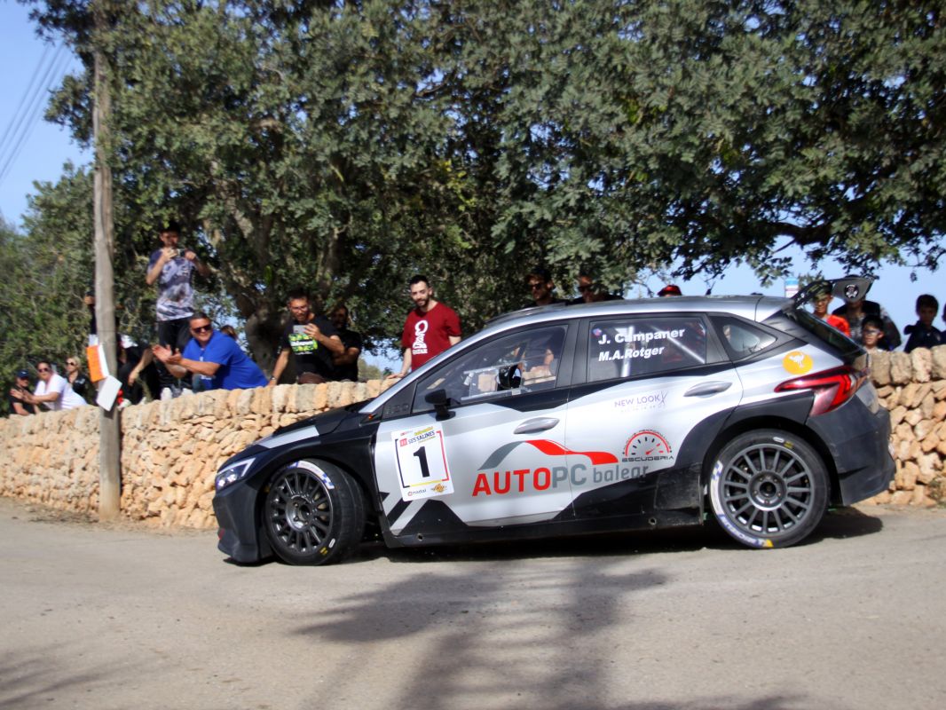 Rallysprint Ses Salines: histórica victoria de Nuria Pons y Bartomeu Vicens