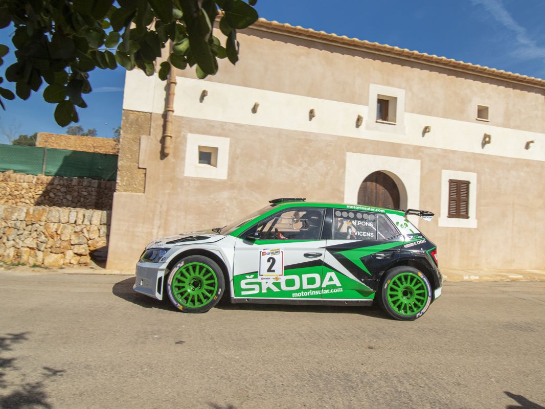 Rallysprint Ses Salines: histórica victoria de Nuria Pons y Bartomeu Vicens